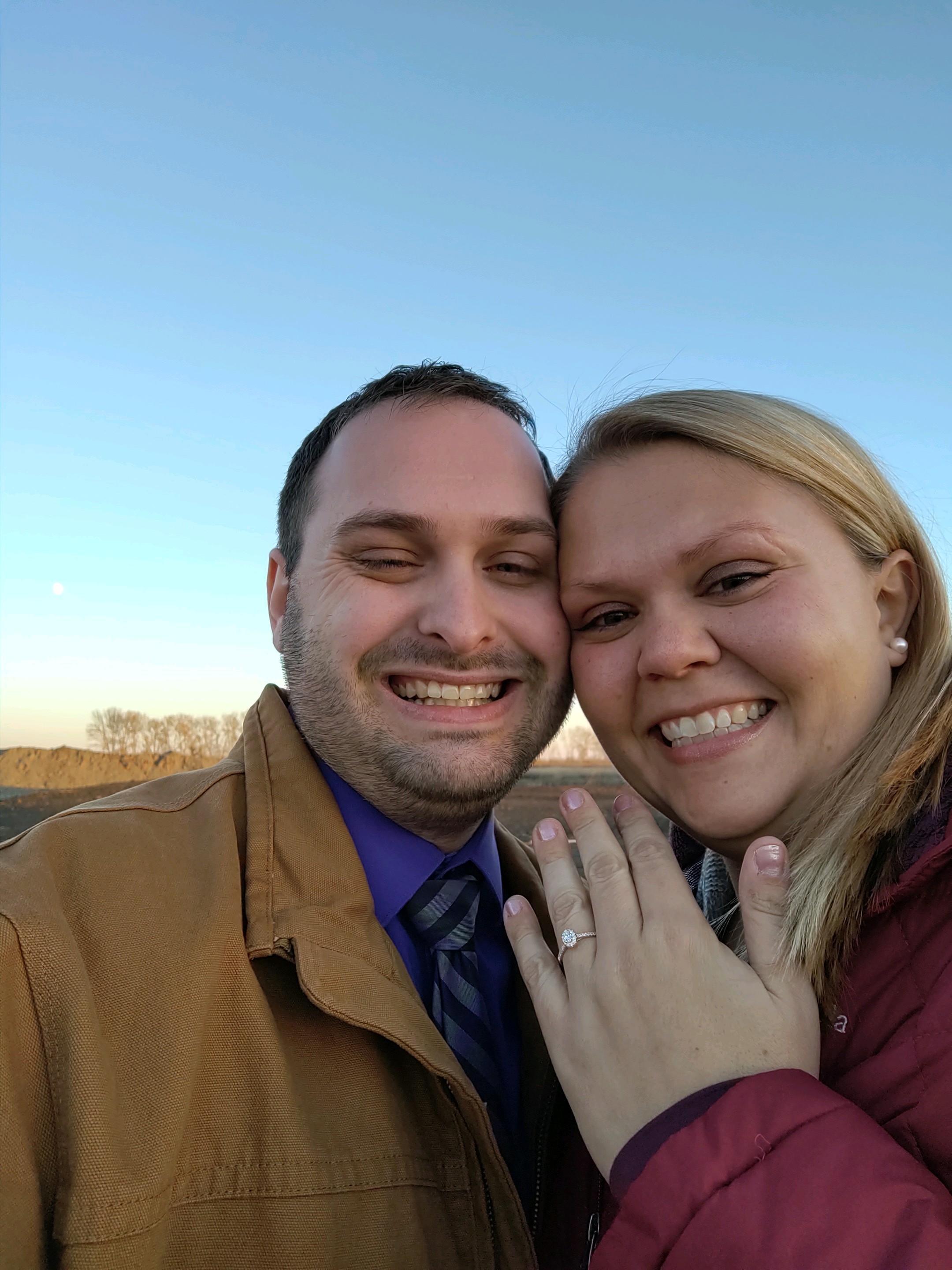 Jessica & Zach – Gunderson's Jewelers